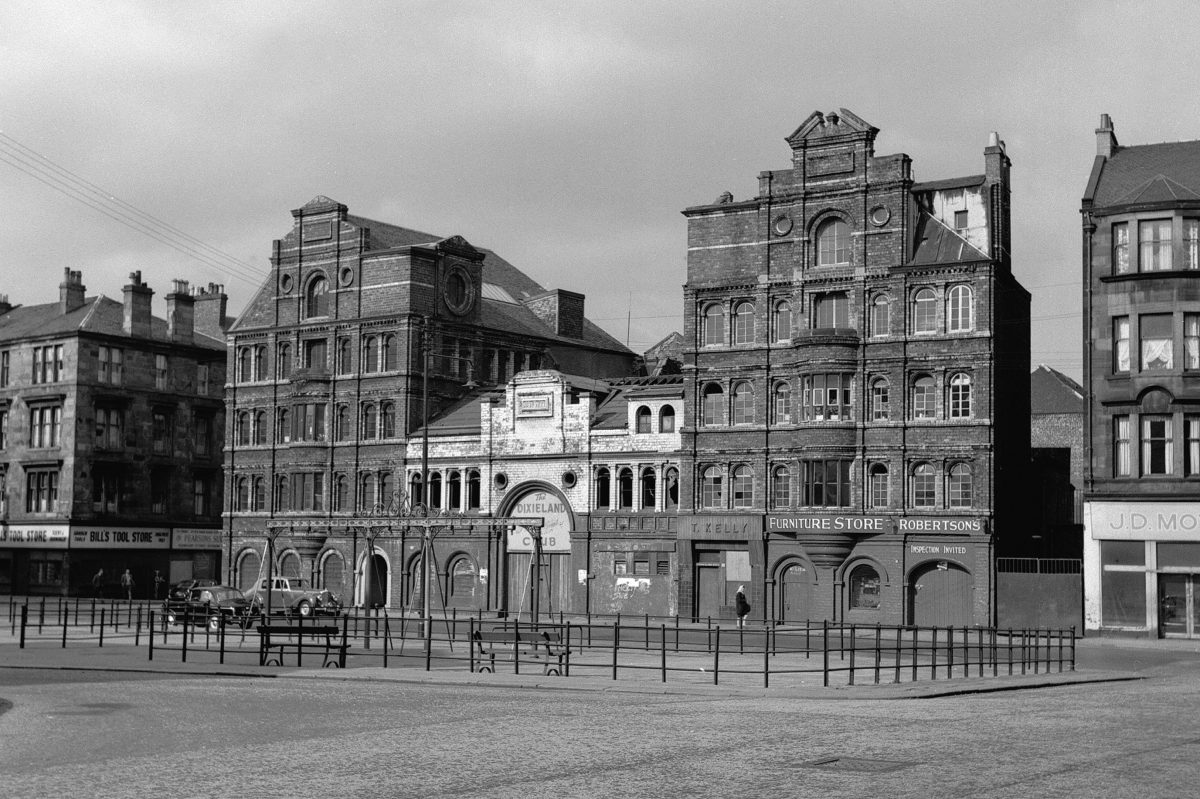 Back to the future with the Clay Pipe Factory - Walking Heads